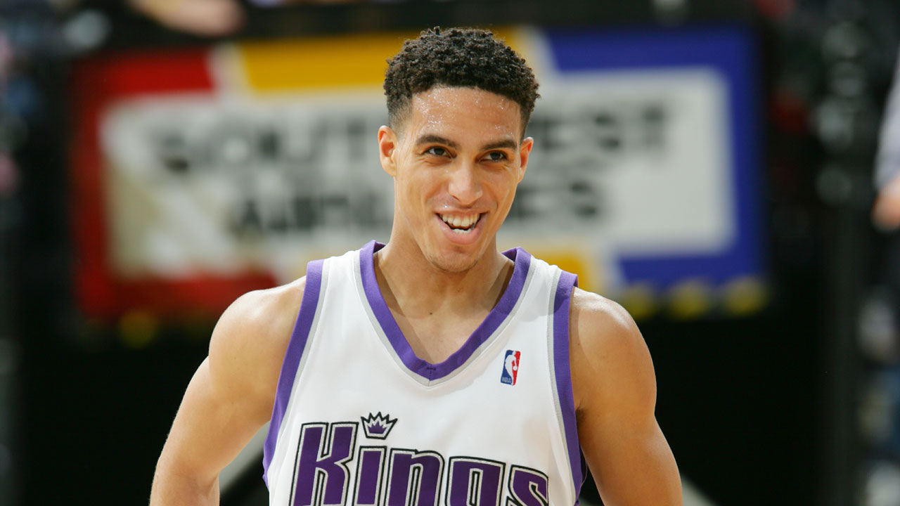 16 Years Ago Today: Kevin Martin Stuns The Spurs