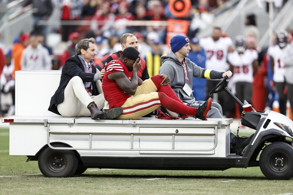 Matt Barrows thinks that Deebo Samuel will return for the playoffs