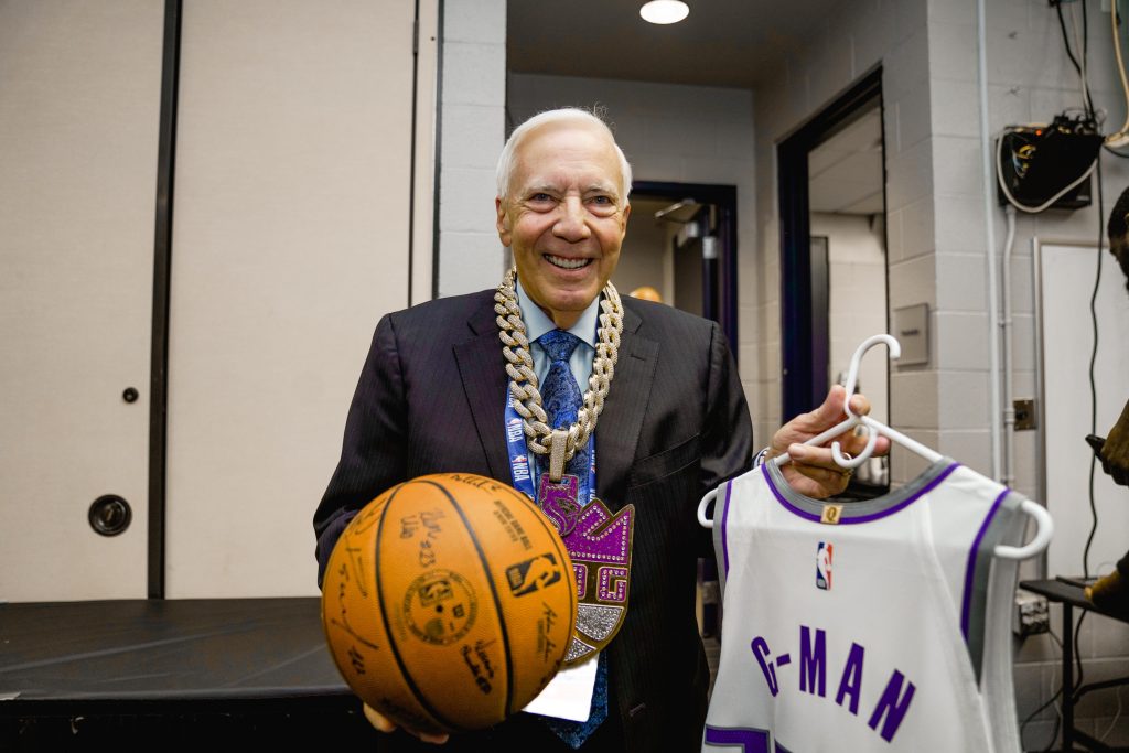 Gary Gerould on calling his 3,000th Sacramento Kings game