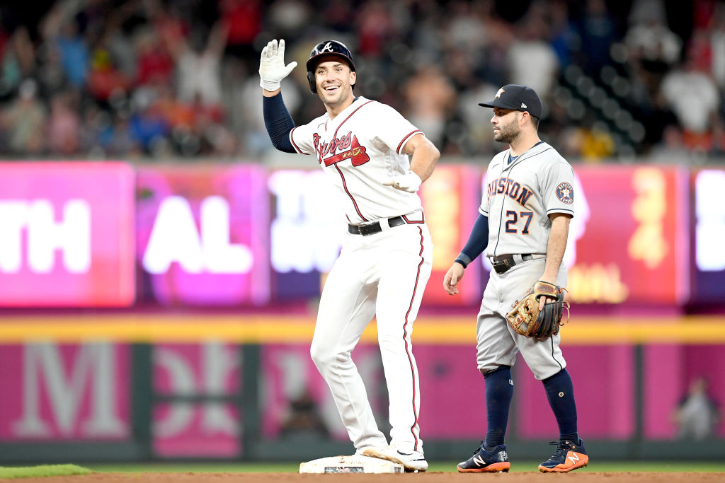 Report: MLB's extra-inning, extra-runner rule returning for 2023, beyond