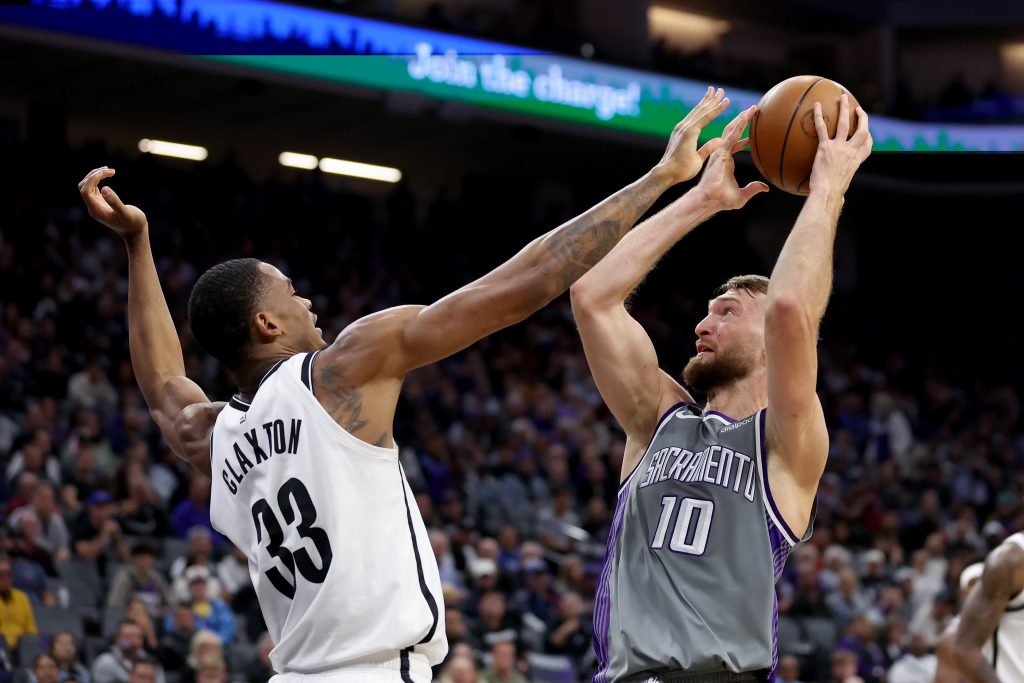Preview: Sabonis, Kings set to clash with Bridges, new-look Nets