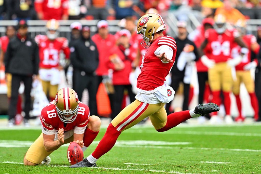49ers win streak ends to Browns after Moody misses game-winning FG