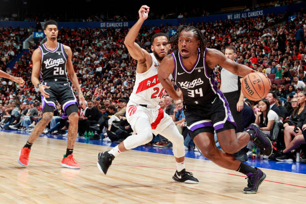Sacramento Kings waive Chance Comanche & Deonte Burton