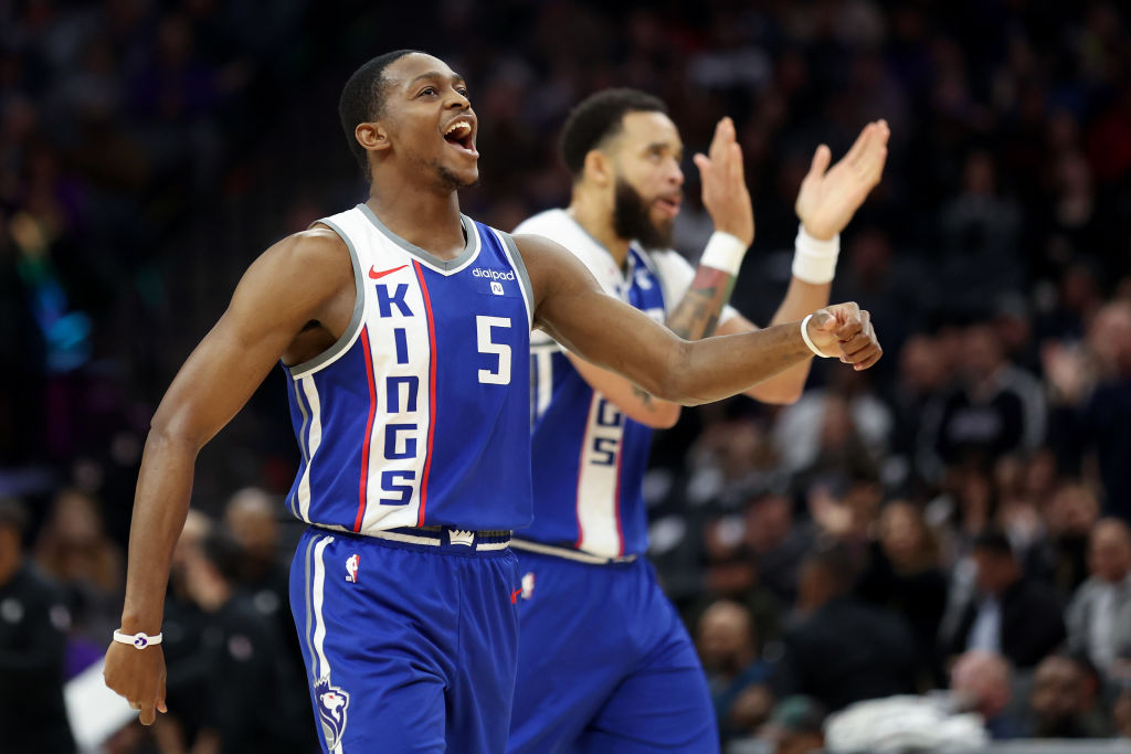 Kings set franchise record with 25 made 3's during win over Nets