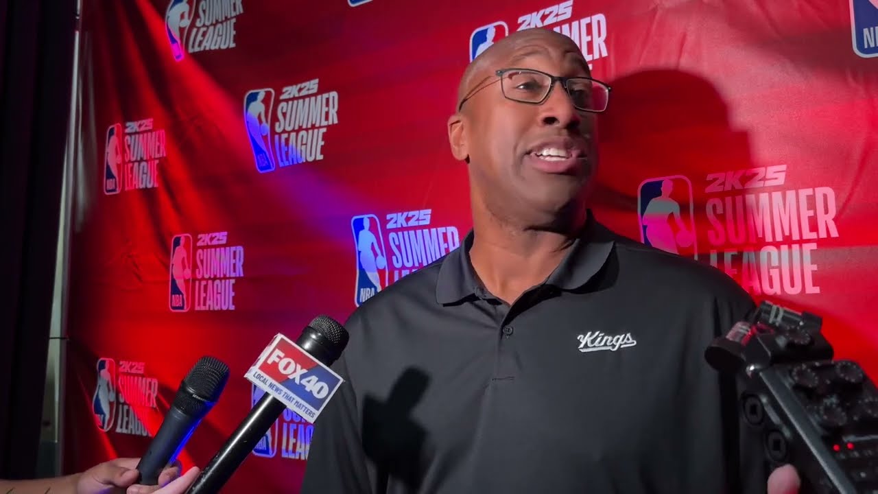 Video: Mike Brown on DeMar DeRozan joining Sacramento, Monk wanting to ...